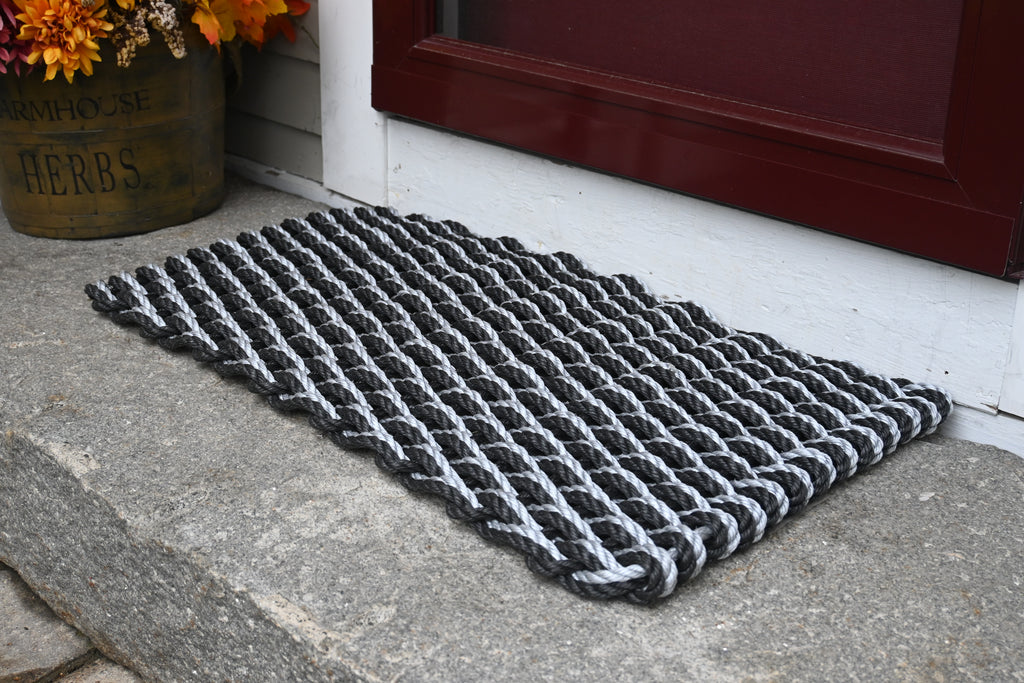 Double Weave Rope Mat - Black, Silver – Maine Rope Mats